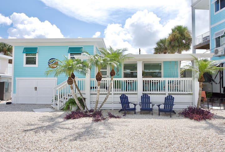 Bluewater Beach House Will Not Disappoint - Fort Myers Beach, FL