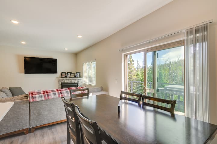 Brian Head Retreat W/ Deck, Shuttle To Ski Slopes! - Brian Head, UT