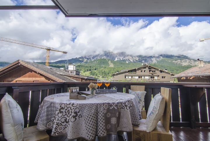 Delizioso Appartamento Con Vista In Centro - Cortina d'Ampezzo