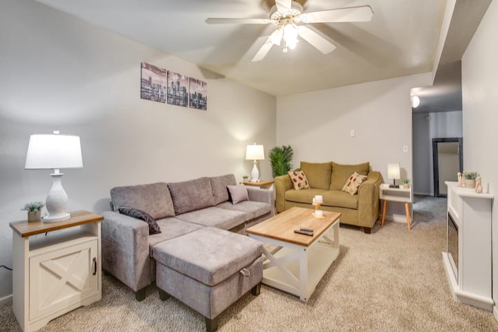 Sturgis Apt: 1 Mi To Sturgis Motorcycle Rally! - Sturgis, SD