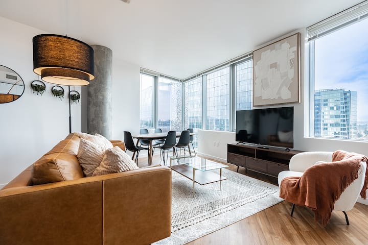 2br | Gym & Pool | Bellevue | Sophari A - Bellevue, WA