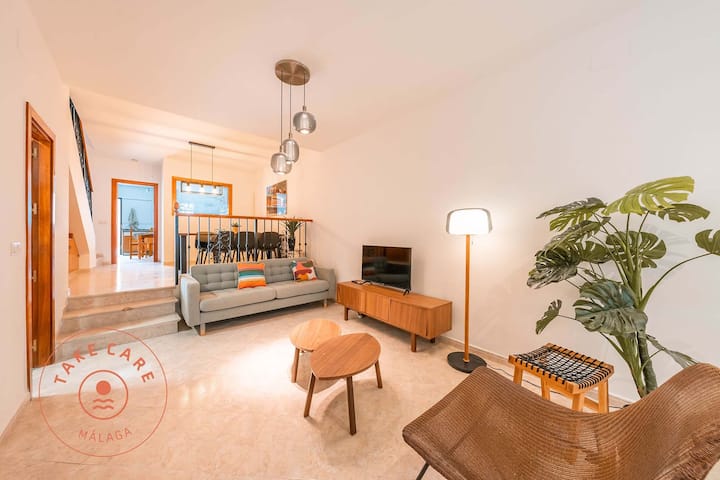 Spacious Home With Lovely Garden - Takecaremalaga - Rincón de la Victoria