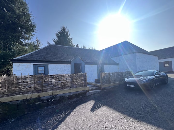 The Cottage - Ultimate Couples Escape With Hot Tub - Aberfoyle