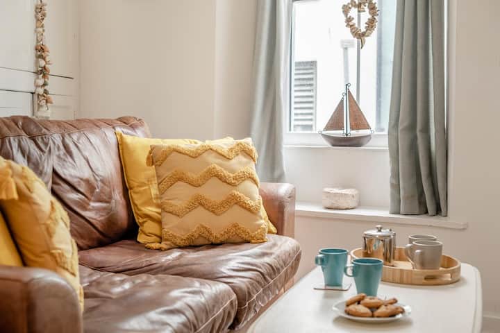 2 Bed In Brixham (Oc-75550) - Brixham