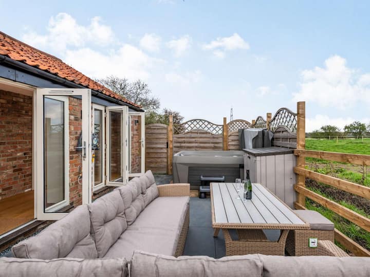 2 Bed In Newark (Oc-87683) - Newark-on-Trent