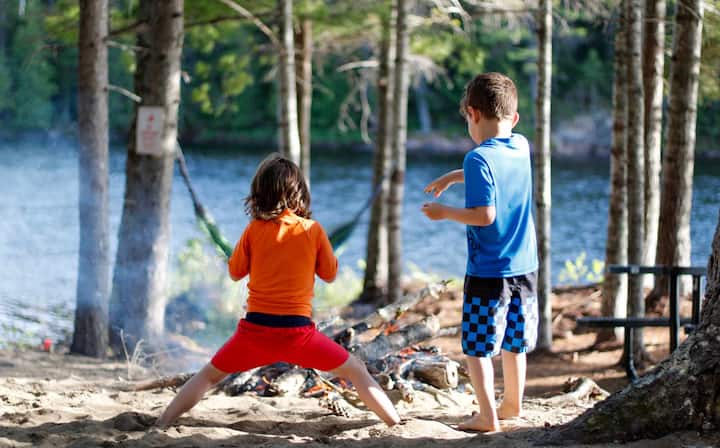 Bear Mountain Guest Lodge Howard Lake. Sleeps 16 - St. Andrews