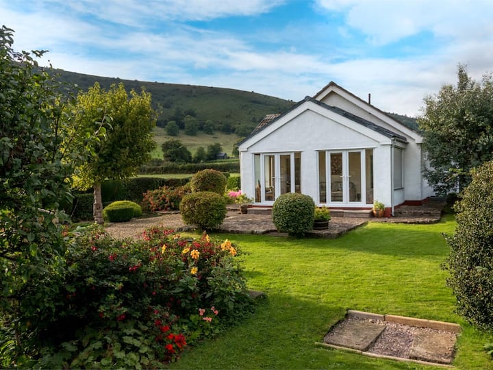 2 Bed In Abergavenny (Oc-bn014) - Abergavenny