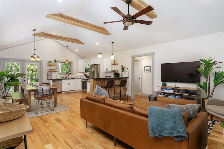 Birdsong Cottage | Gorgeous Lake Junaluska Retreat - Lake Junaluska, NC