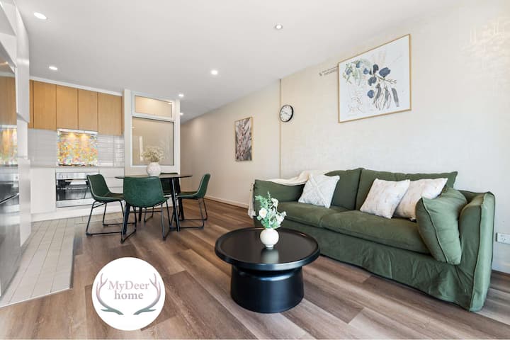 2br Cbd Apt. Swimming Pool/sauna/spa/cbd - 