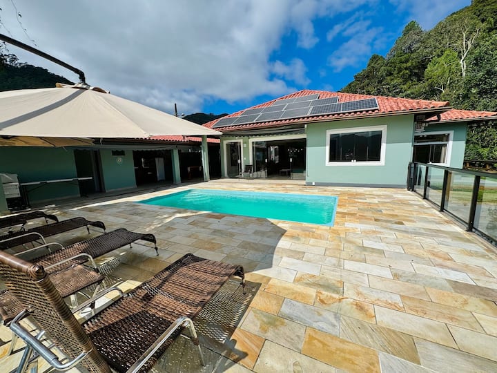 Casa Maravilhosa Com Piscina Aquecida E Sauna - Nova Friburgo
