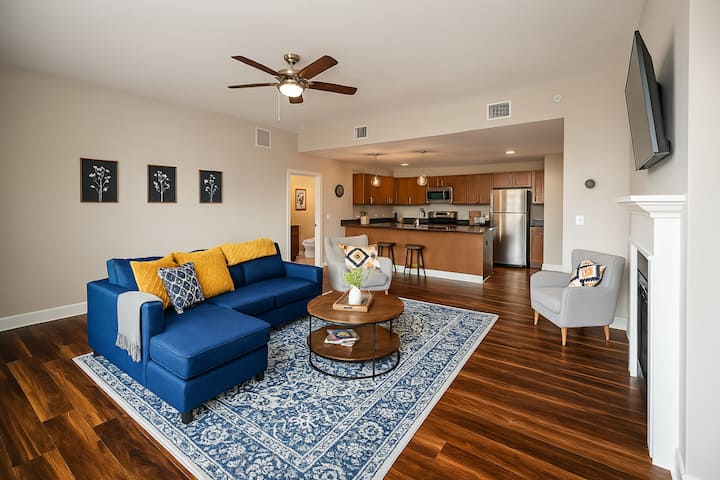 Spacious Downtown Sq: Stadium, Casino, R&r Hof! - Cleveland, OH