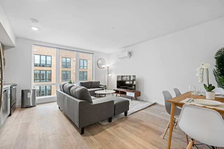 Elegant _ Spokane_wifi+tv-gym - Spokane, WA