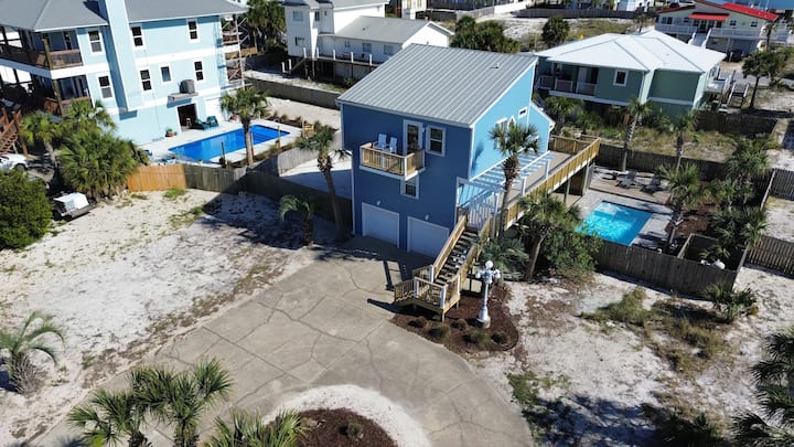 Private Pool & Coastal Charm 3 Br/2b - Pensacola Beach, FL