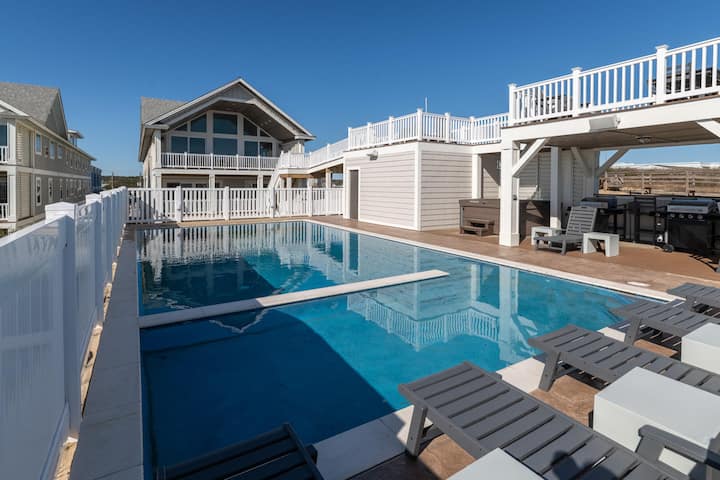 Dunetop Pool +  Cabana Services + Beach Club - Nags Head, NC