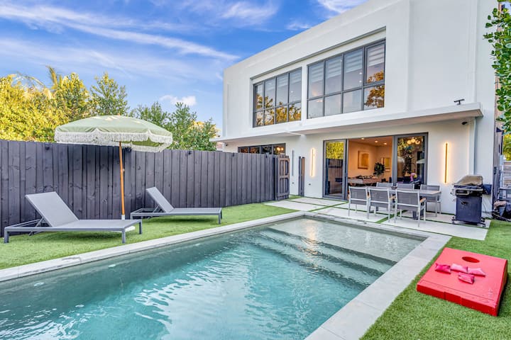 New 3/2 Town House 5 Minutes To Town - Miami, FL