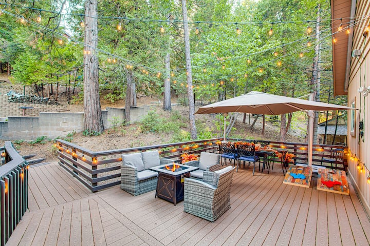 1 Mi To Lake Arrowhead Village! Cabin W/ Game Room - Lake Arrowhead, CA