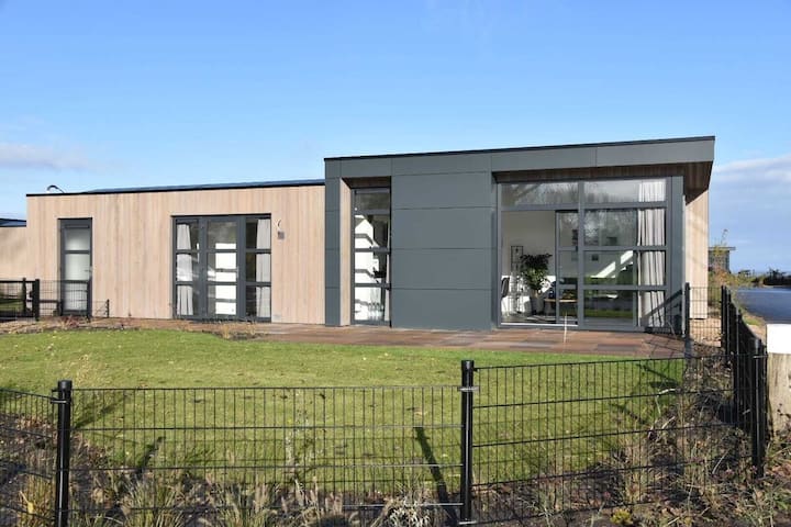 Enkhuizer Strand Chalet Sonnenblume Mit Zaun Haus - Enkhuizen