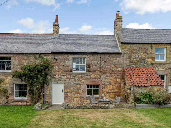 2 Bed In Beadnell (66483) - Beadnell