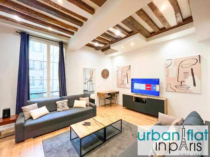 Urban Flat 67 - Spacious Parisian Flat In Paris - Paris