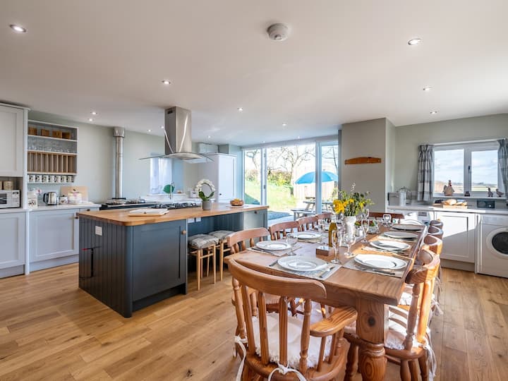 4 Bed In Milton Damerel (77663) - Holsworthy