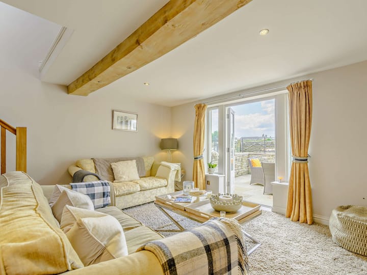 2 Bed In Lightcliffe (83521) - Halifax