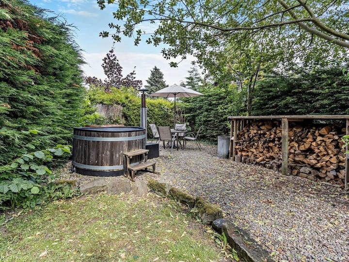 2 Bed In Oswestry (Oc-76537) - Llangollen