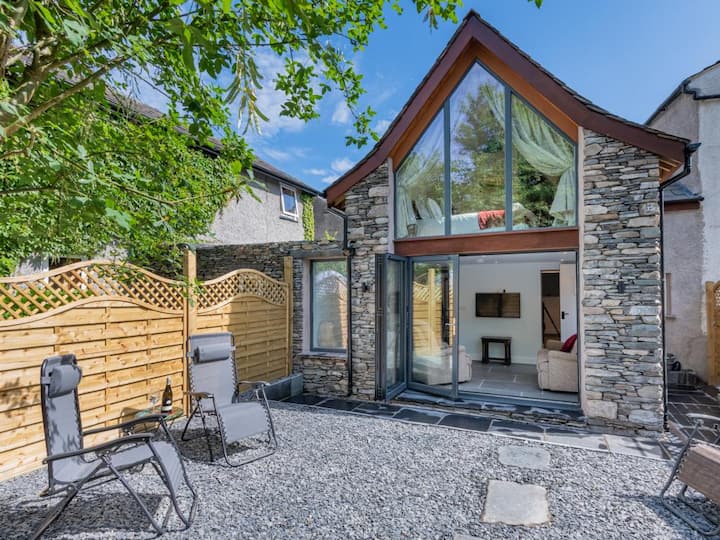 2 Bed In Kendal (Oc-sz590) - Kendal