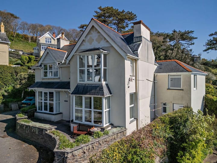 5 Bed In Aberdovey (Oc-90493) - Aberdovey