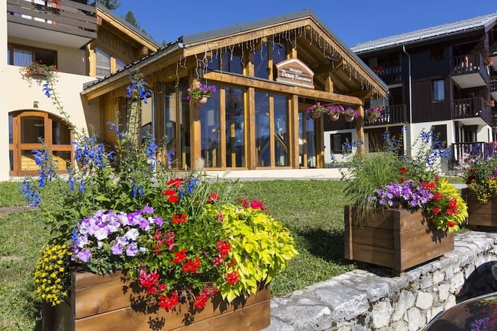 Valmorel | 2br For 10 + Ski-in, Ski-out! - Moutiers