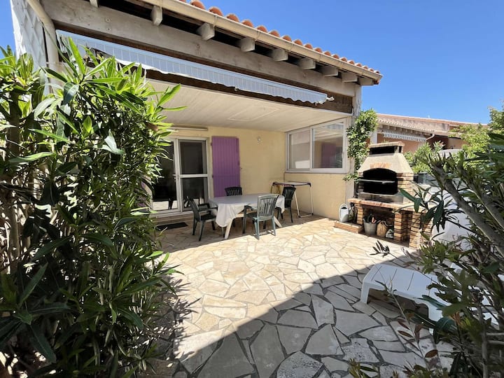 Belle Villa Avec Balcon, 2 Chambres 5 Couchages - Portiragnes