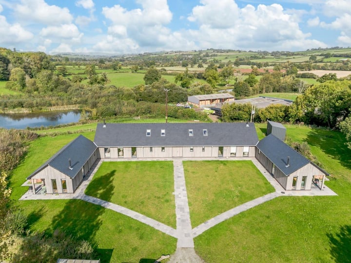 1 Bed In Brecon (Oc-88137) - Brecon