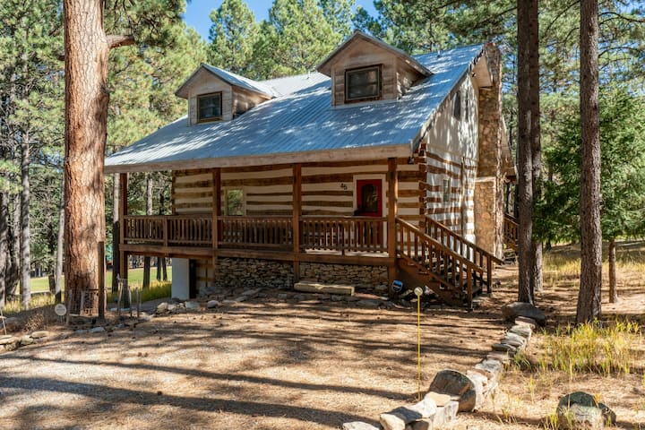 Unique 4br Dog Friendly Cabin On The Golf Course - Angel Fire, NM
