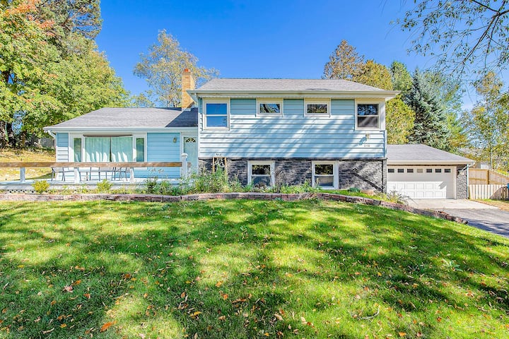 4br House In A Great Location With Enclosed Yard - Frankfort