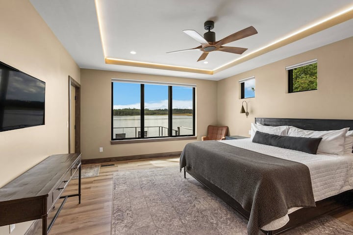Georgetown Lakefront Luxury - Discovery Ski Area, MT