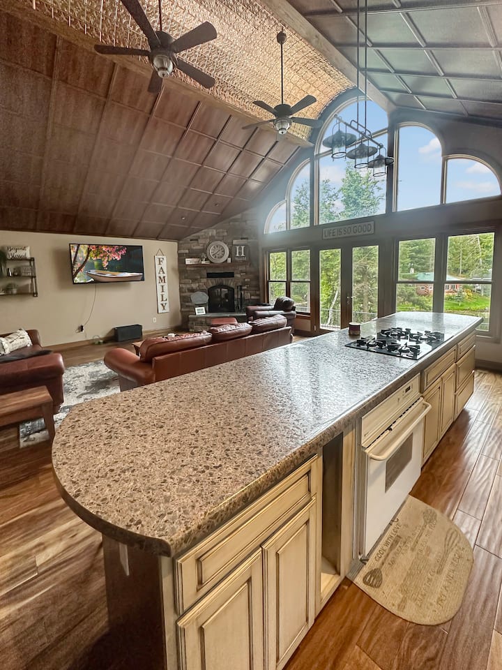 Lakefront Retreat In Gleason Northwoods - Echo Lake, Dudley