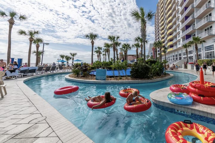 Club Wyndham Ocean Walk - Daytona Beach, FL