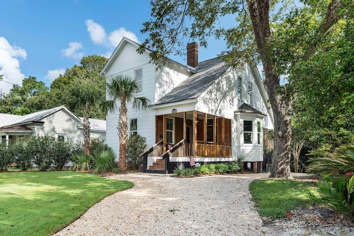 St. Germaine Updated Historical Home Located In Ge - Georgetown, SC