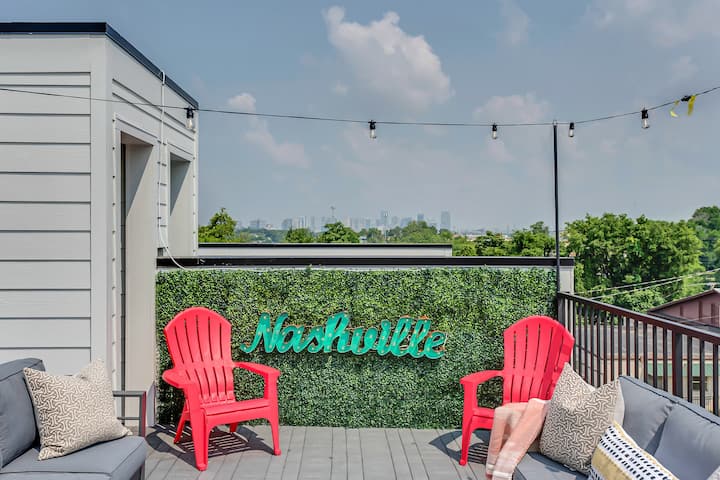 Two Luxury Homes • 19 Beds • Downtown Views! - Nashville, TN