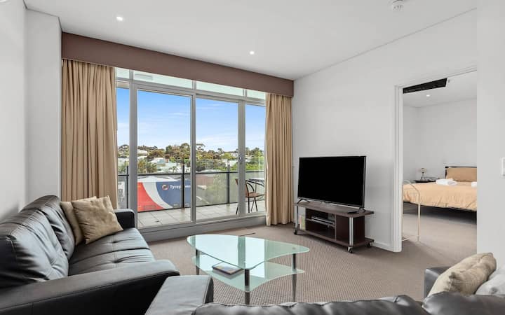 412/162 Hindmarsh Rd, Victor Harbor - Victor Harbor