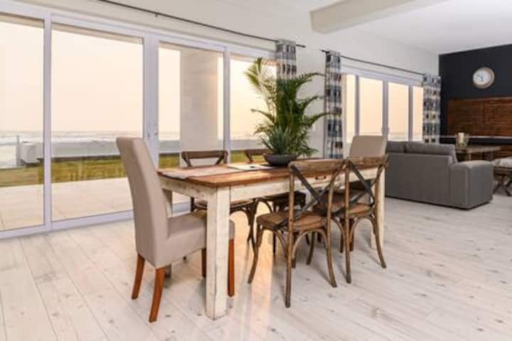 Beachfront Villa - Swakopmund