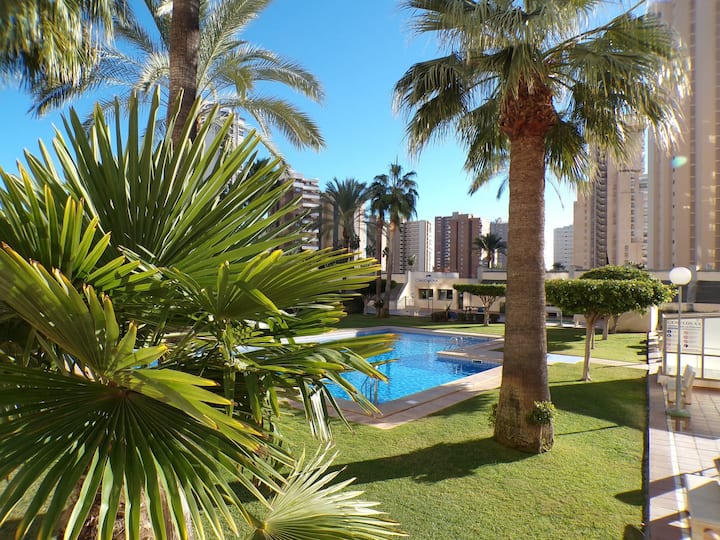 Appartement De Deux Chambres Avec Piscine - Benidorm