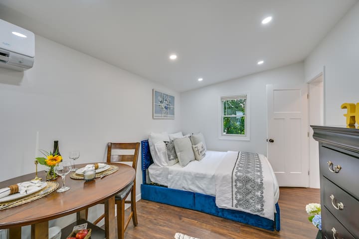 5 Mi To Salem: Furnished Patio At Danvers Studio! - Middleton, MA