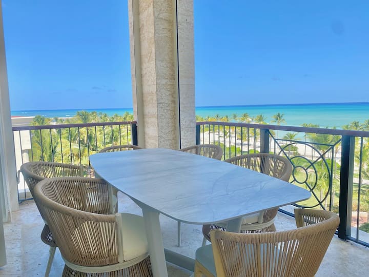 Beautiful Beachfront Penthouse At Cap Cana - Punta Cana