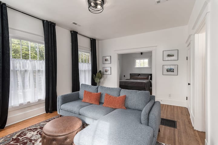 New! Walkable 2br Boutique Condo On Restaurant Row - Plantation, KY