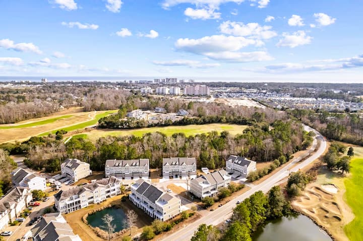 Barefoot Resort & Golf. Near Barefoot Landing. - North Myrtle Beach, SC
