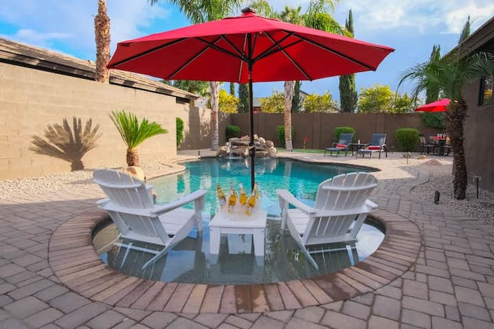The Sweet Escape, Luxury Home, Private Pool + Spa! - Gilbert, AZ