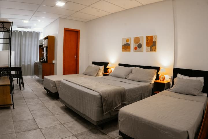 Villabilac Large Studio 2km To Villa Germanica 11 - Blumenau