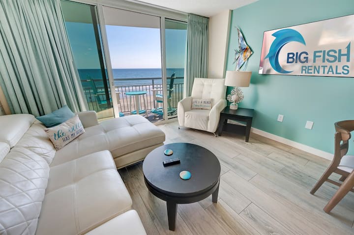 New - Direct Oceanfront Views, Immaculate - Pools! - Myrtle Beach, SC