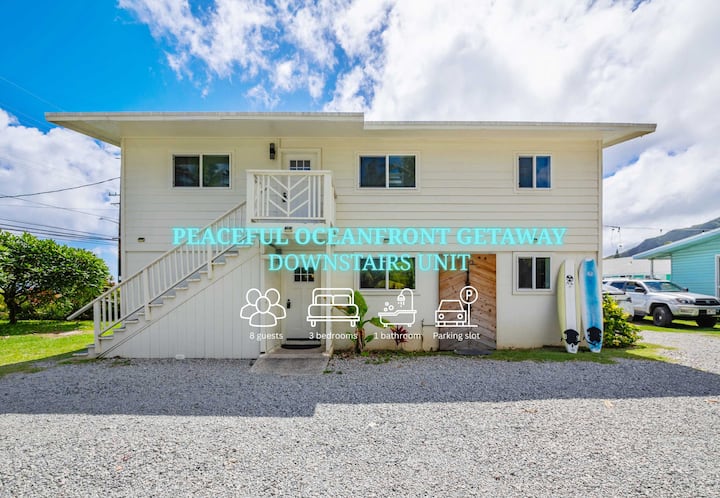 Peaceful Oceanfront Getaway - O‘ahu, HI