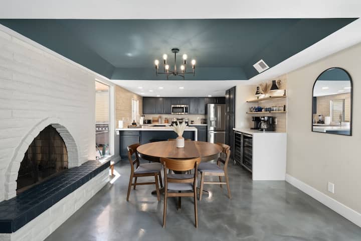 Designer Ot Retreat 2b/2b; Com Pool/hot Tub/sauna - Scottsdale, AZ